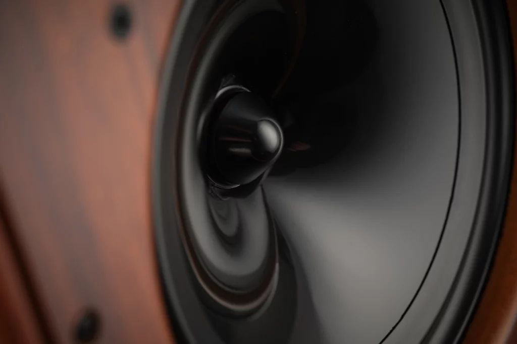 Harbeth Monitor 30.3 XD2 online kaufen bei HIFI-REGLER
