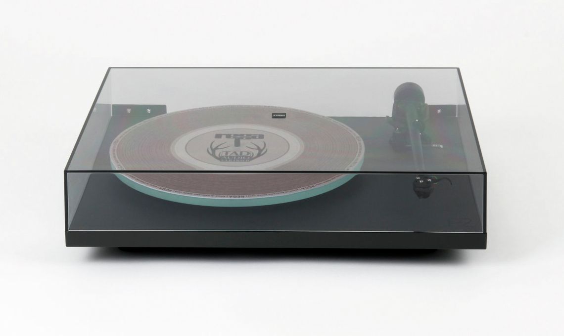 Rega Planar 2 Limited online kaufen bei HIFI-REGLER